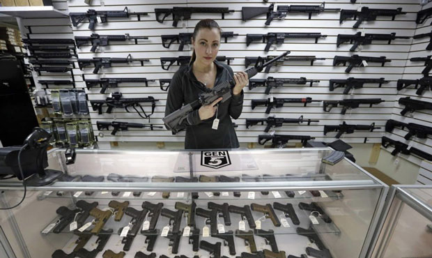 枪支商店礼仪:参观当地枪支商店的做和不做-皮尤战术 - 伟德安卓app下载